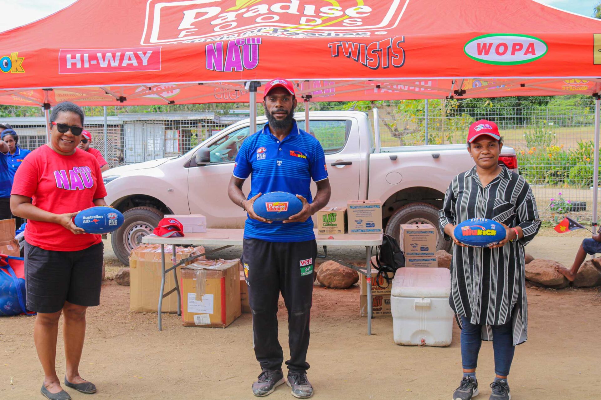 Paradise Foods Visits Port Moresby General Hospital - Paradise Foods ...